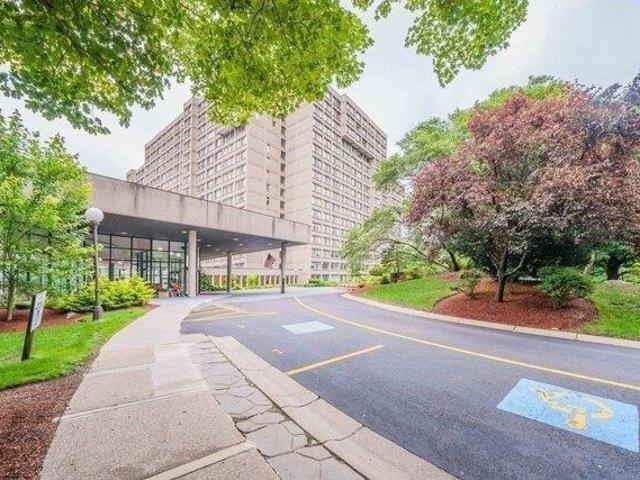 1 bedroom, Newton MA 02467 103019820