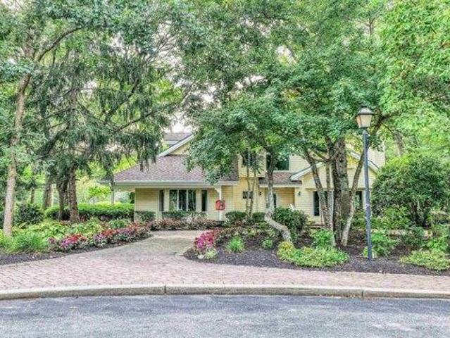 1 bedroom, Smithville NJ 08205 102563856