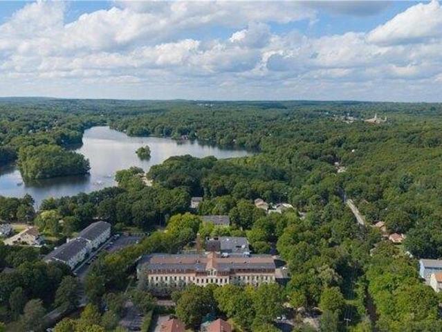 1 bedroom, Smithfield RI 02917 105258485