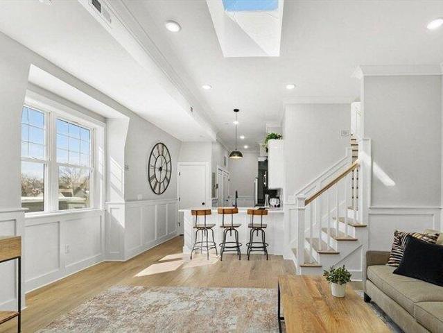 1 bedroom, Somerville MA 02145 102089663