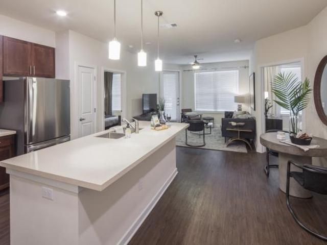 1 bedroom, San Antonio TX 78233 80311929