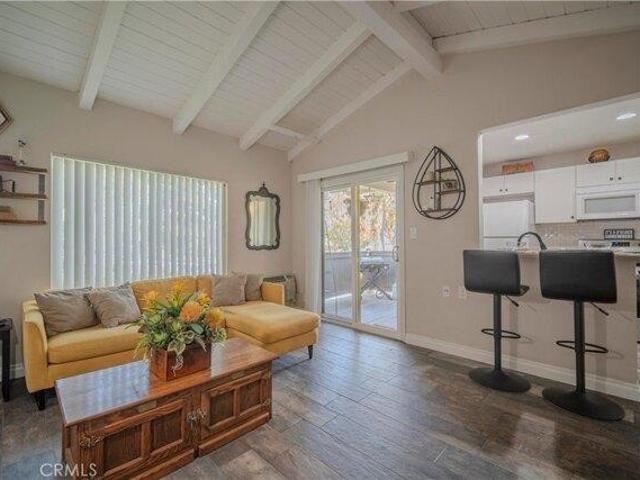 1 bedroom, Santa Ana CA 92701 90589136