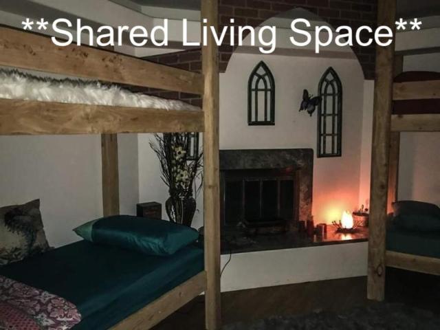 1 bedroom, Santa Monica CA 90404 57110136