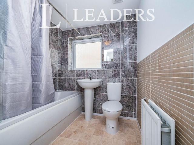 1 bedroom semi detached to rent Aviation Avenue, Hatfield, Hertfordshire, AL10