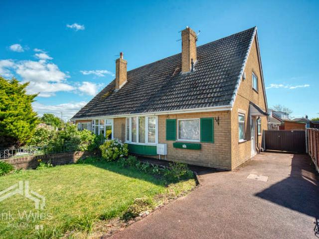 1 Bedroom Semi Detached Bungalow