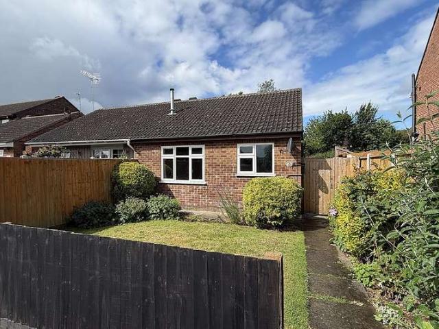 1 Bedroom Semi Detached Bungalow