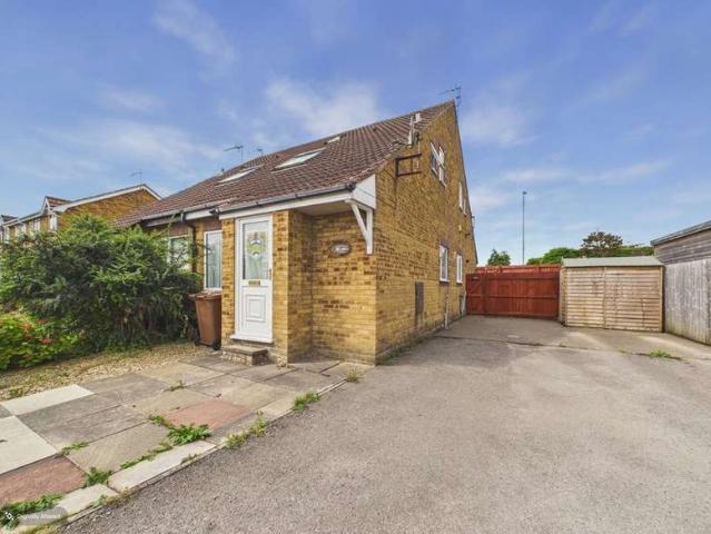1 Bedroom Semi Detached Bungalow