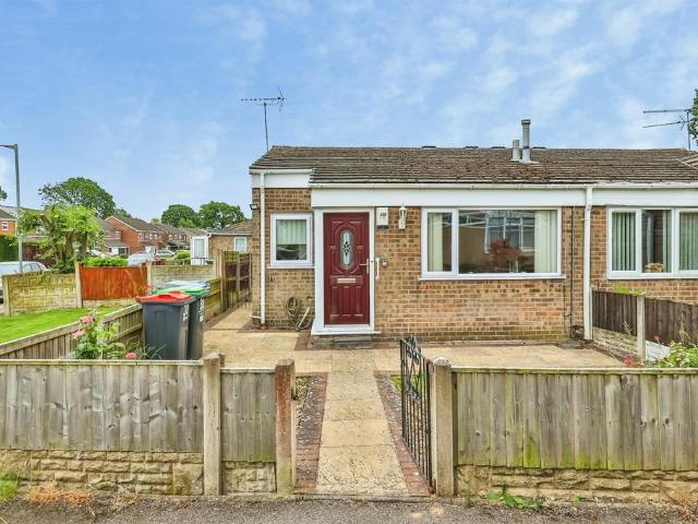 1 bedroom semi detached bungalow for sale