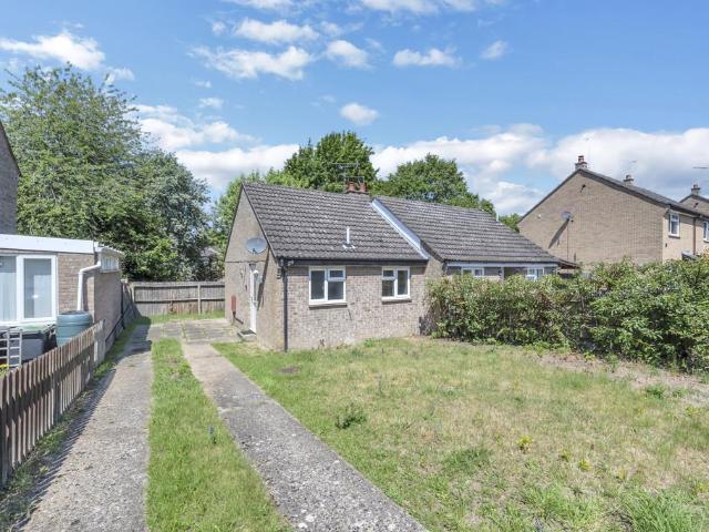 1 bedroom semi detached bungalow for sale