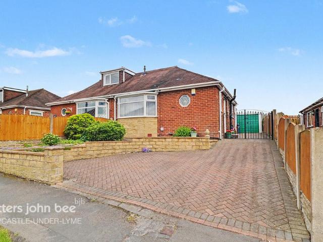 1 bedroom semi detached bungalow for sale