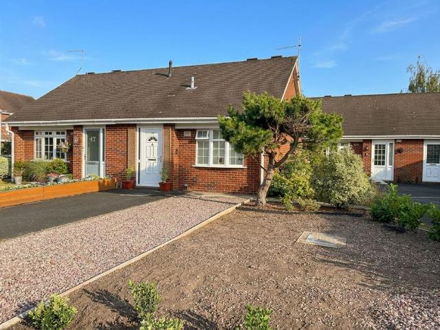 1 bedroom semi detached bungalow for sale