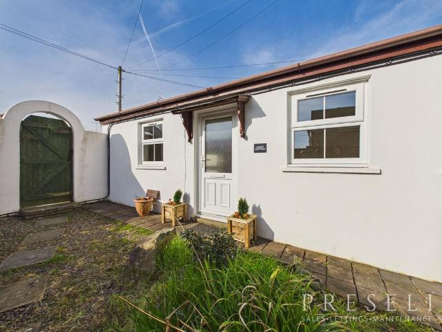 1 bedroom semi detached bungalow for sale