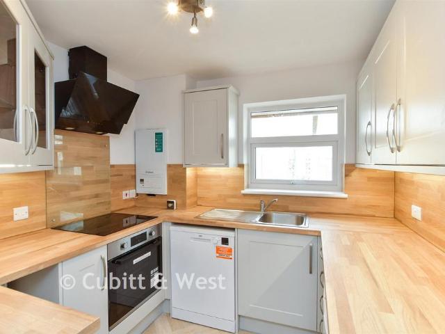 1 bedroom semi detached bungalow for sale