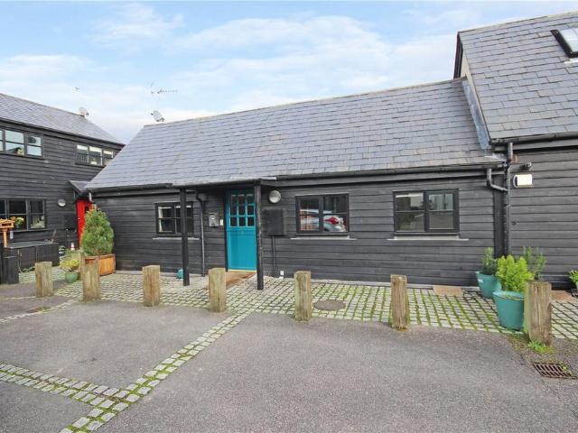 1 bedroom semi detached bungalow for sale