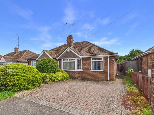 1 bedroom semi detached bungalow for sale