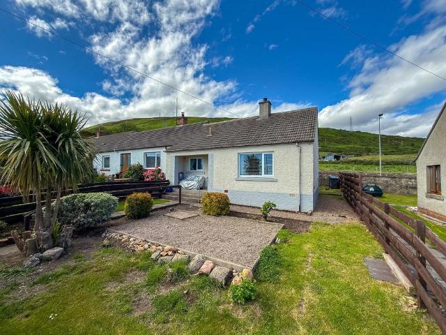 1 bedroom semi detached bungalow for sale