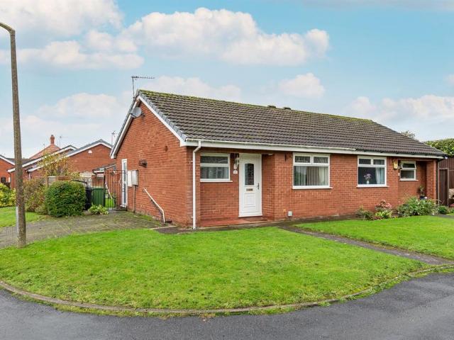 1 bedroom semi detached bungalow for sale