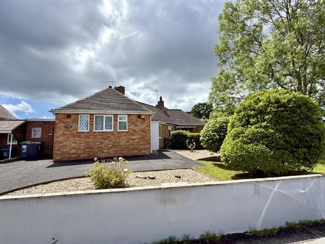 1 bedroom semi detached bungalow for sale
