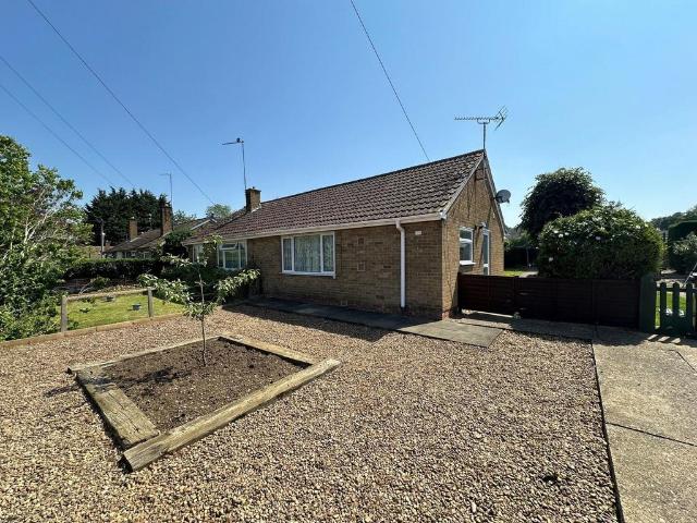 1 bedroom semi detached bungalow for sale