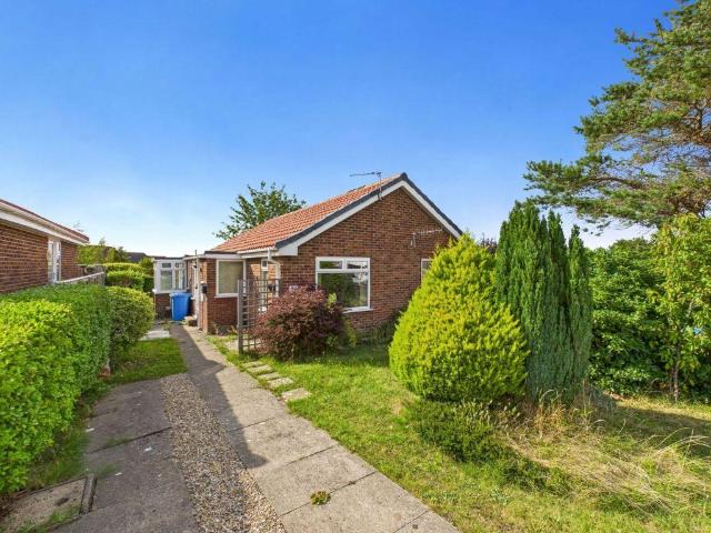1 bedroom semi detached bungalow for sale