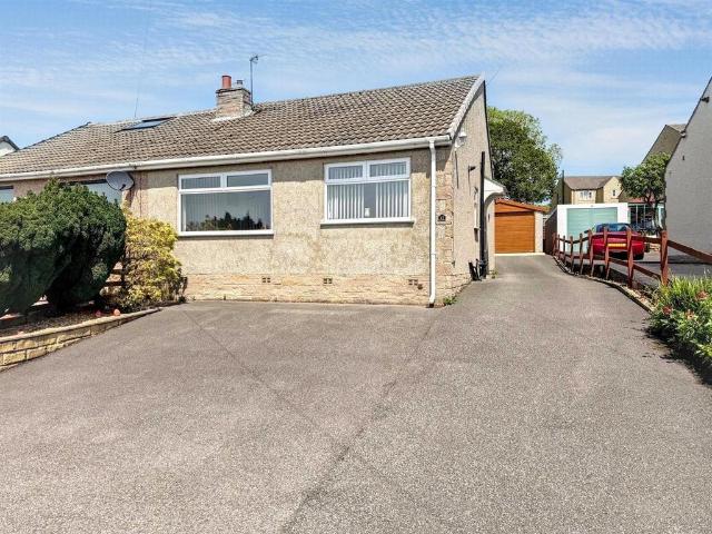 1 bedroom semi detached bungalow for sale