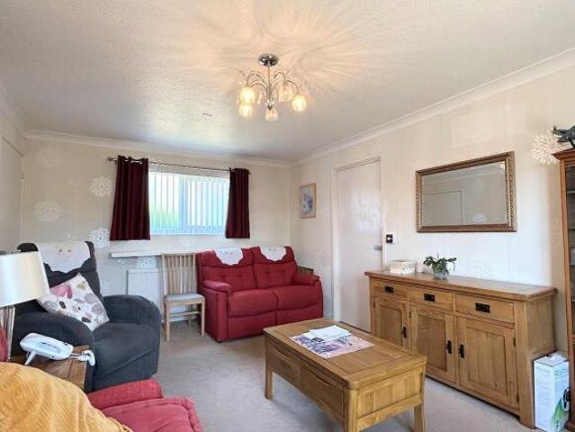 1 bedroom semi detached bungalow for sale in Buckthorn, Stacey Bushes, Milton Keynes, MK12