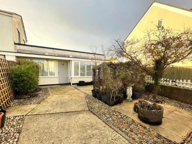 1 Bedroom Semi detached Bungalow For Sale In Seaton, Devon