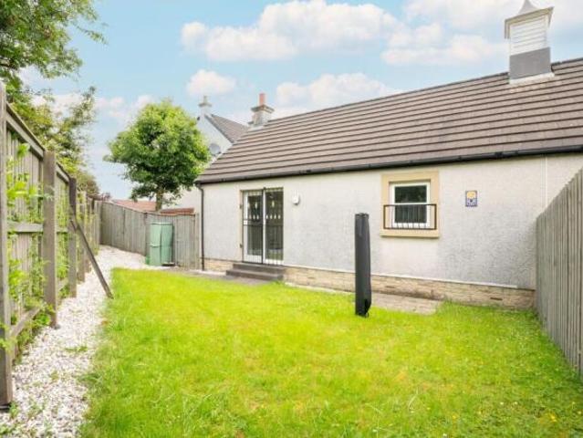 1 bedroom semi detached bungalow for rent in The Dell, Newton Mearns, G77