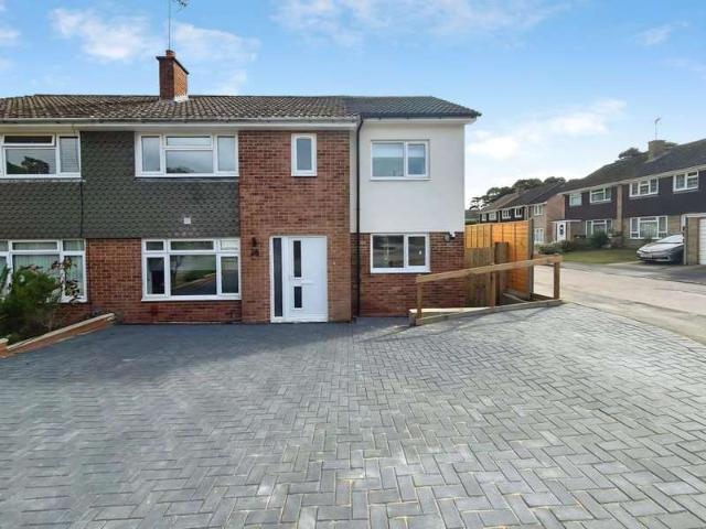 1 Bedroom Semi Detached House