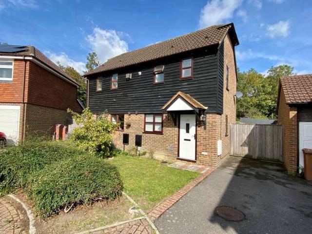 1 Bedroom Semi Detached House