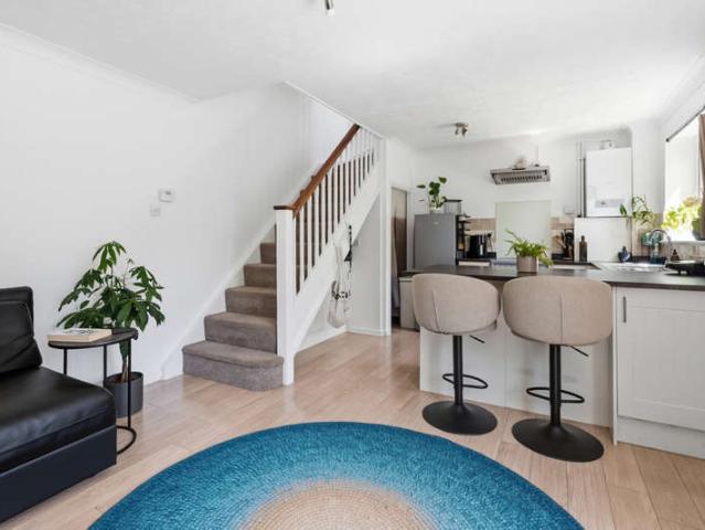 1 Bedroom Semi Detached House