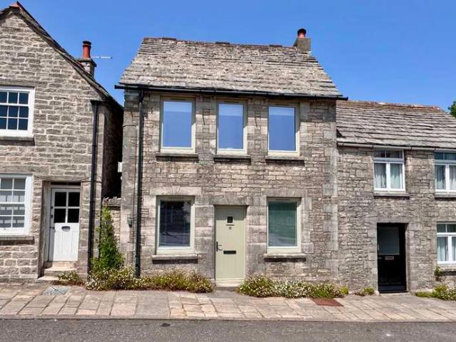 1 Bedroom Semi Detached House