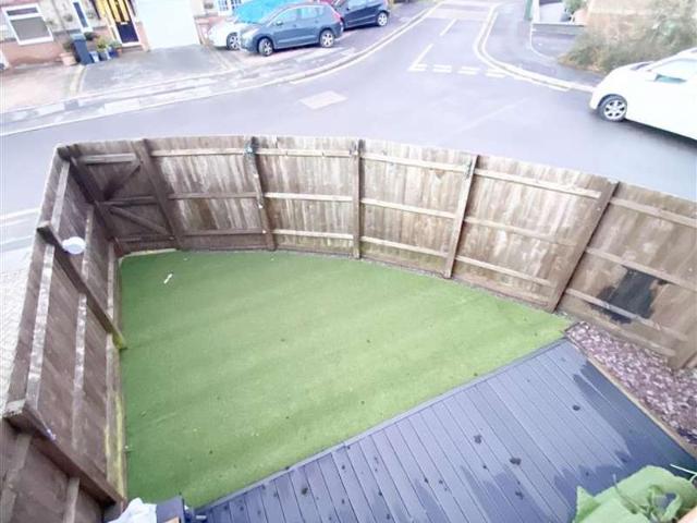 1 Bedroom Semi Detached House