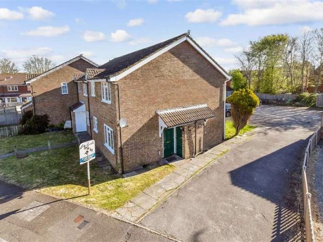 1 Bedroom Semi Detached House