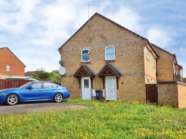 1 bedroom Semi detached house To Let