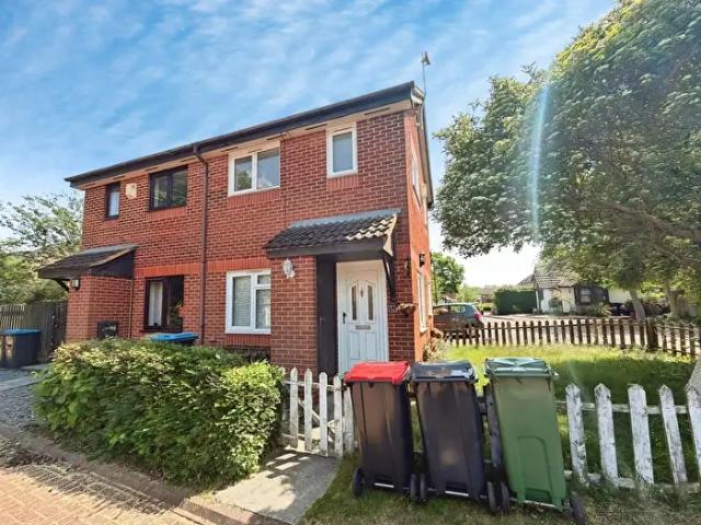 1 Bedroom Semi Detached House To Rent In Boxberry Gardens, Walnut Tree, Milton Keynes, MK7