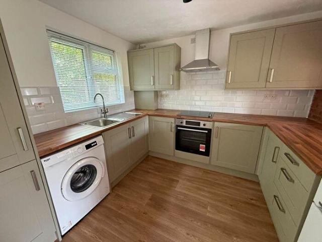 1 Bedroom Semi Detached House To Rent In Fledburgh Drive, Sutton Coldfield, West Midlands, B76