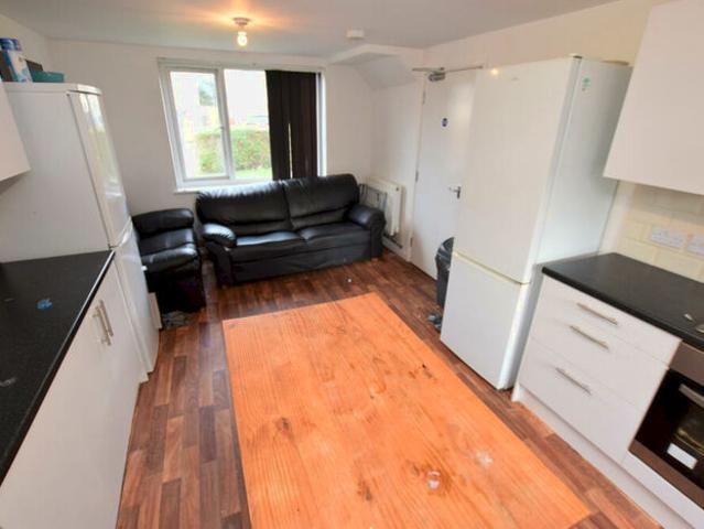 1 Bedroom Semi Detached House To Rent In Friars Avenue, Far Cotton, Northampton, NN4