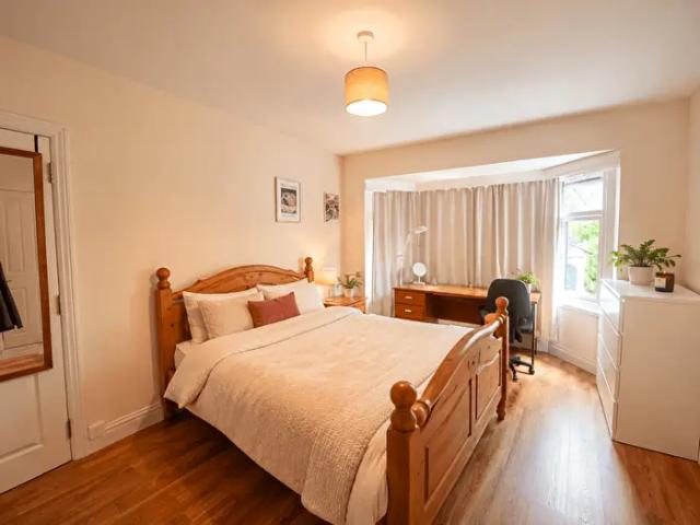 1 Bedroom Semi Detached House To Rent In Harrington Drive, Lenton, Nottingham, NG7