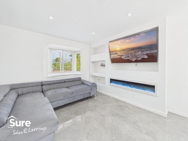 1 bedroom semi detached house to rent