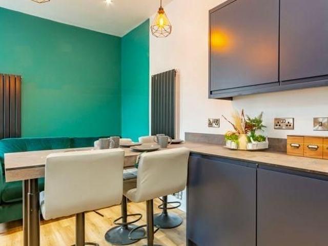 1 bedroom semi detached house to rent