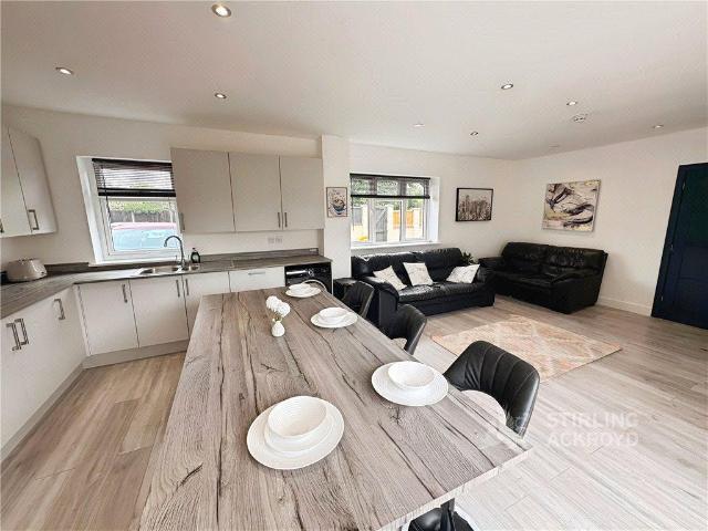 1 bedroom semi detached house to rent