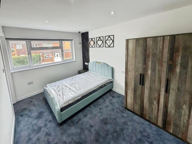 1 bedroom semi detached house to rent