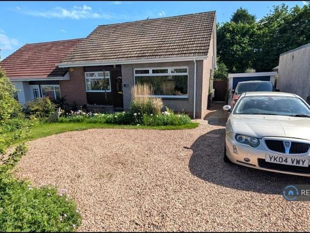1 bedroom semi detached house to rent