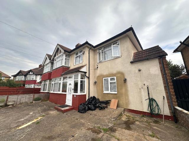 1 bedroom Semi detached house to rent