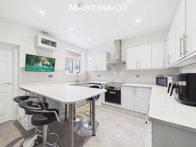 1 bedroom semi detached house to rent