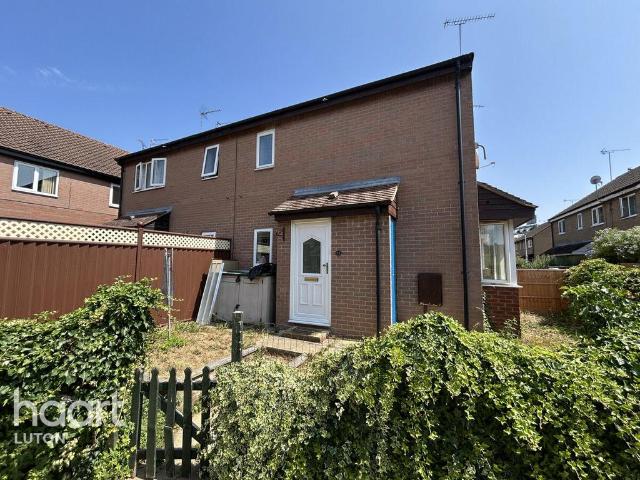 1 bedroom semi detached house to rent