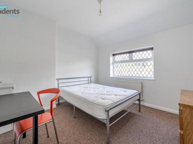 1 bedroom semi detached house to rent