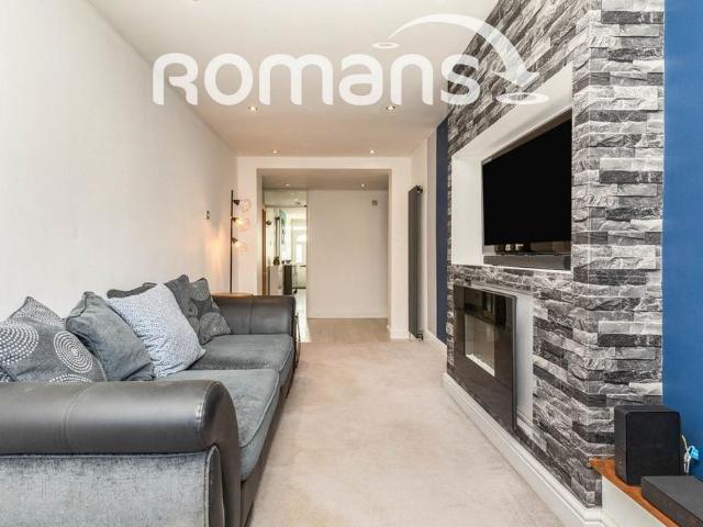 1 bedroom semi detached house to rent