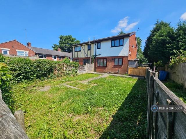 1 bedroom semi detached house to rent